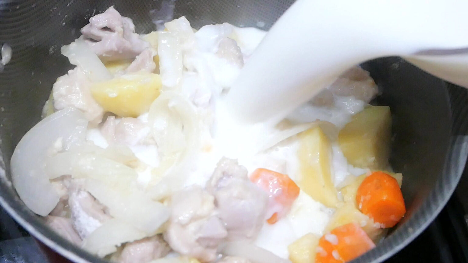 Cream Stew Recipe ( クリームシチュー – Japanese white Stew )