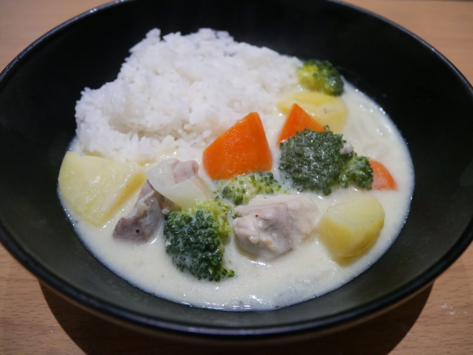 Cream Stew Recipe ( クリームシチュー – Japanese white Stew )