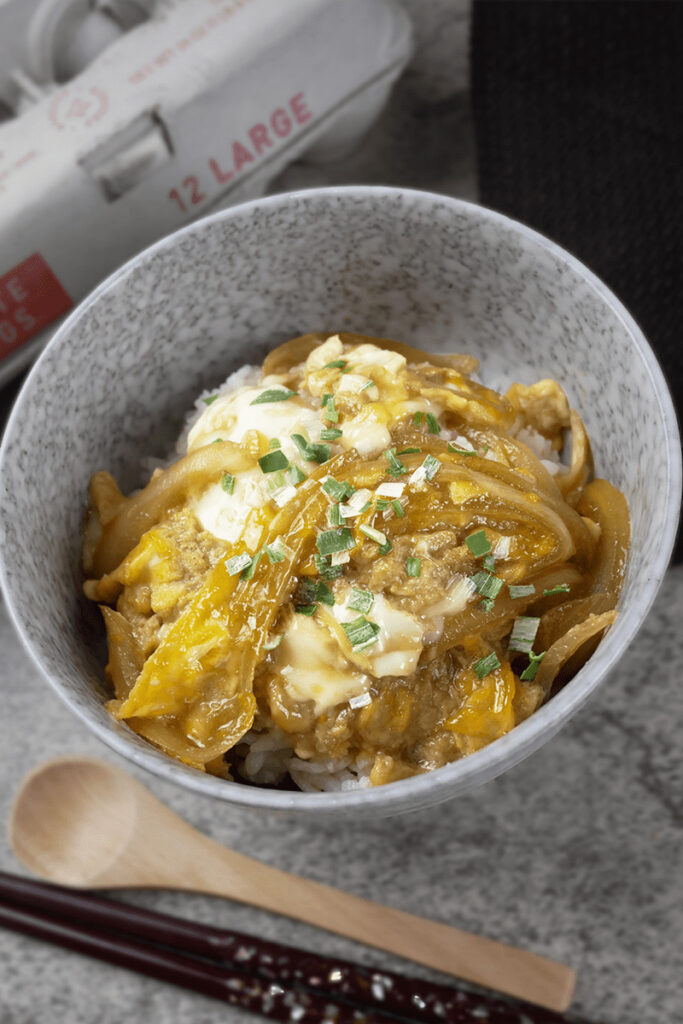 Tamago Don (玉子丼 : Egg Donburi/bowl )