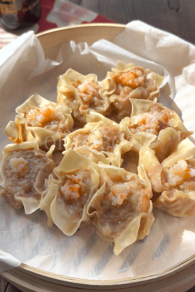 Ebi Shumai (エビ焼売 – Shrimp Steamed Dumplings )